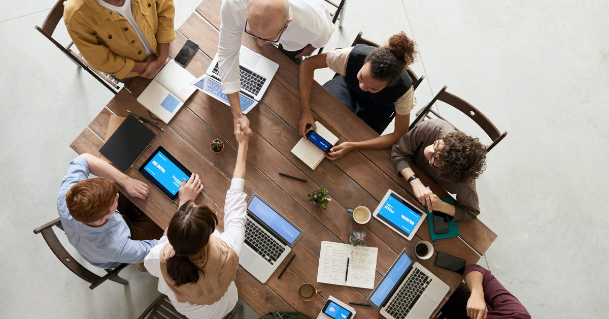 Helping hands, CloudWave and Community Hospitals | CloudWave